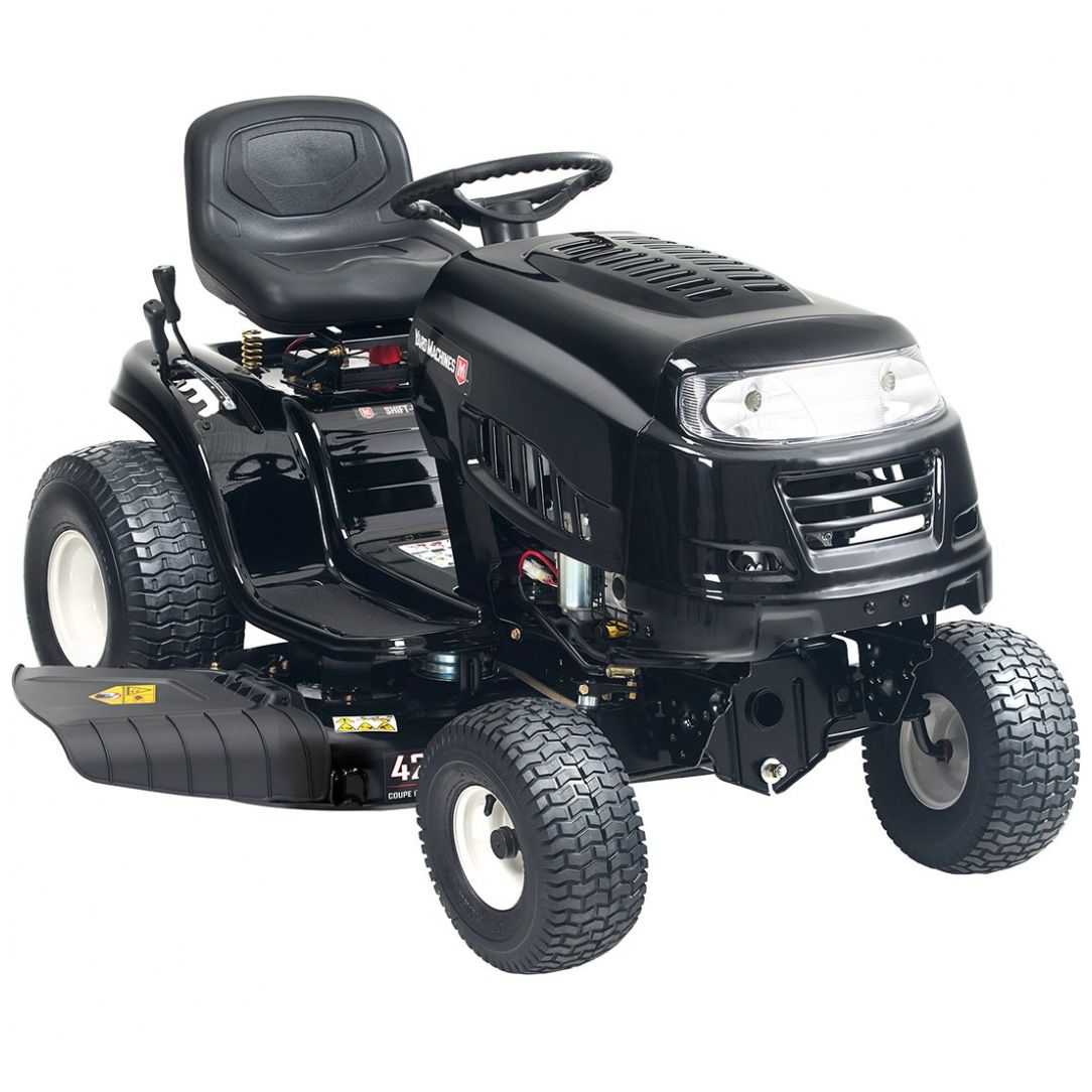 Tractor Podador Yard Machines de 42", Motor 547Cc con 7 Velocidades