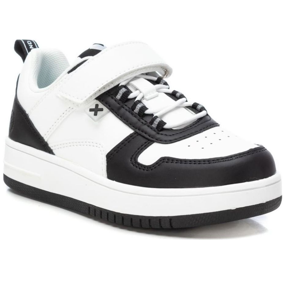 Tenis con Velcro 18-23 Negro Xti