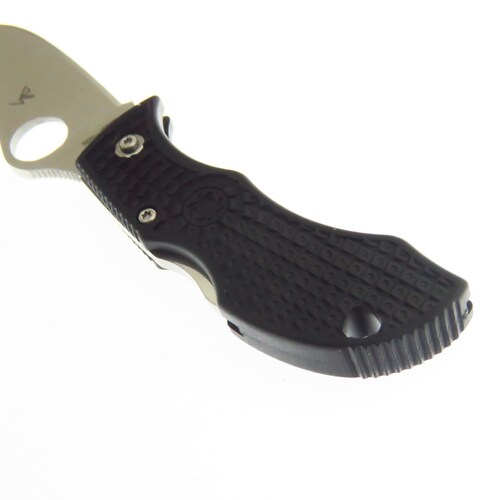 Scmbkp Spyderco Mini Navaja Manbug Vg-10 Inox Filo Plano