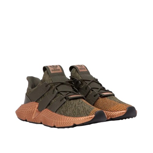 Tenis adidas prophere
