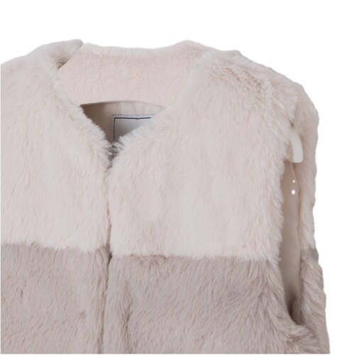 Chaleco de pelo degradé marca Mayoral para niña