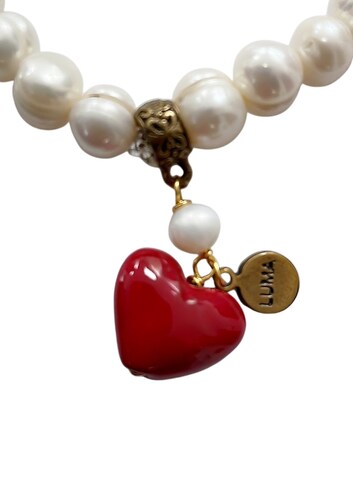 Pulsera Perlas Blancas Cultvadas Y Corazon Rojo Agata Luma