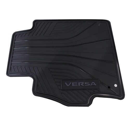 Tapetes De Uso Rudo Originales Nissan Versa 20-21