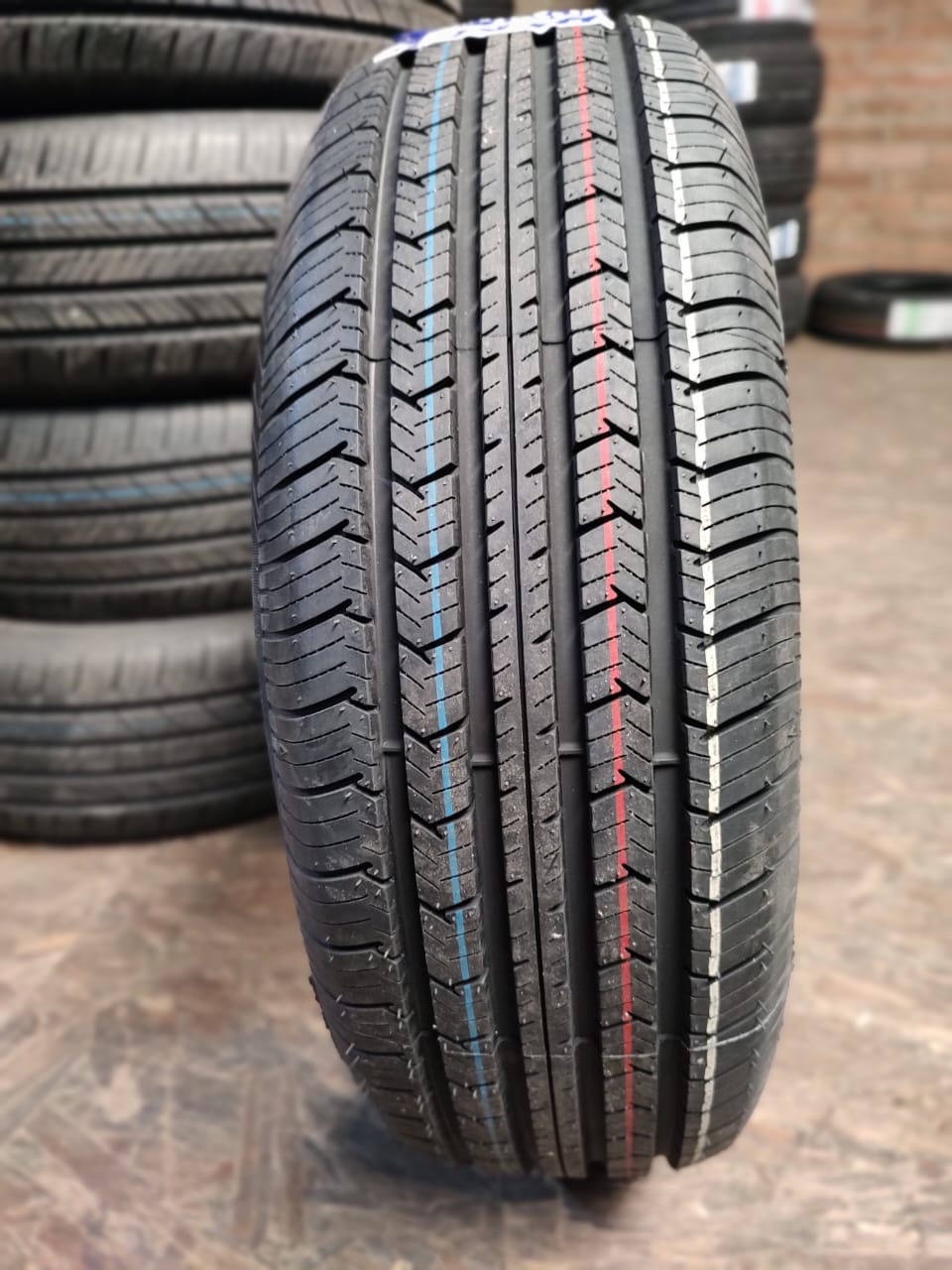 LLANTA 185/65R15 HIFLY HF261