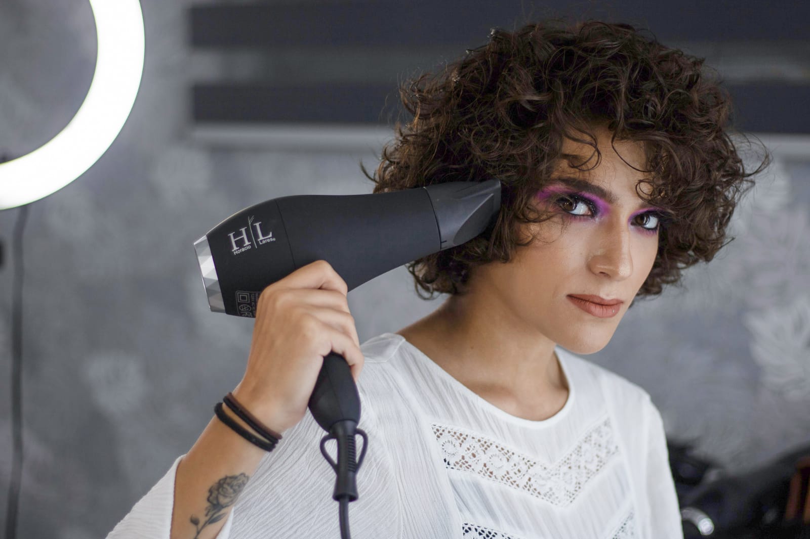 SECADORA DE CABELLO PROFECIONAL HL HORACIO LARES.