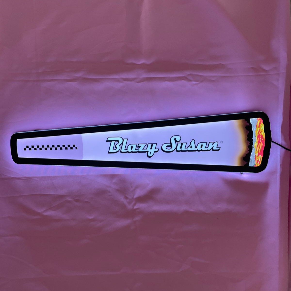 Letrero Luminoso Porro Rosa Blazy Susan