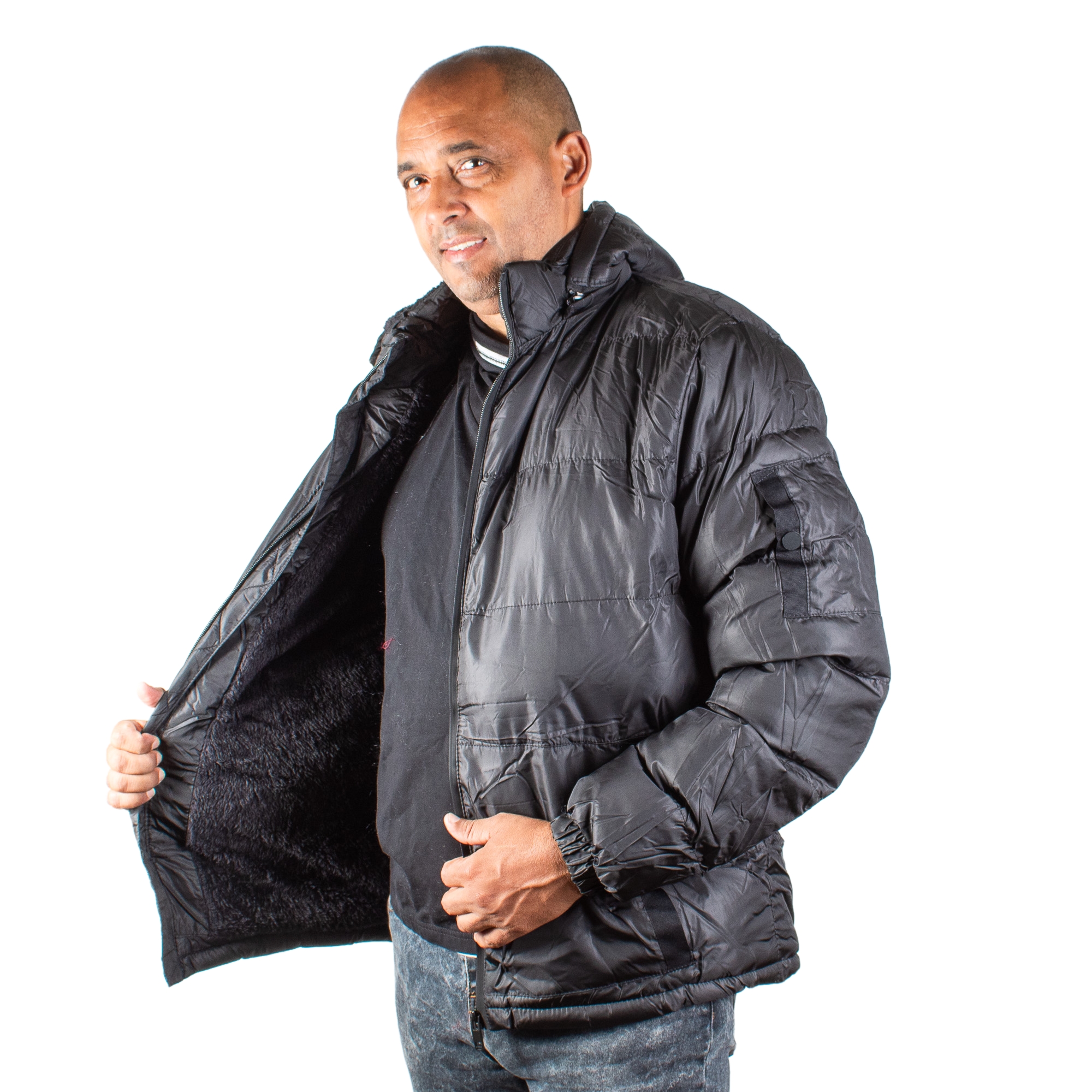 Chamarra Hombre Invierno Abrigada. Con Capucha Desmontable