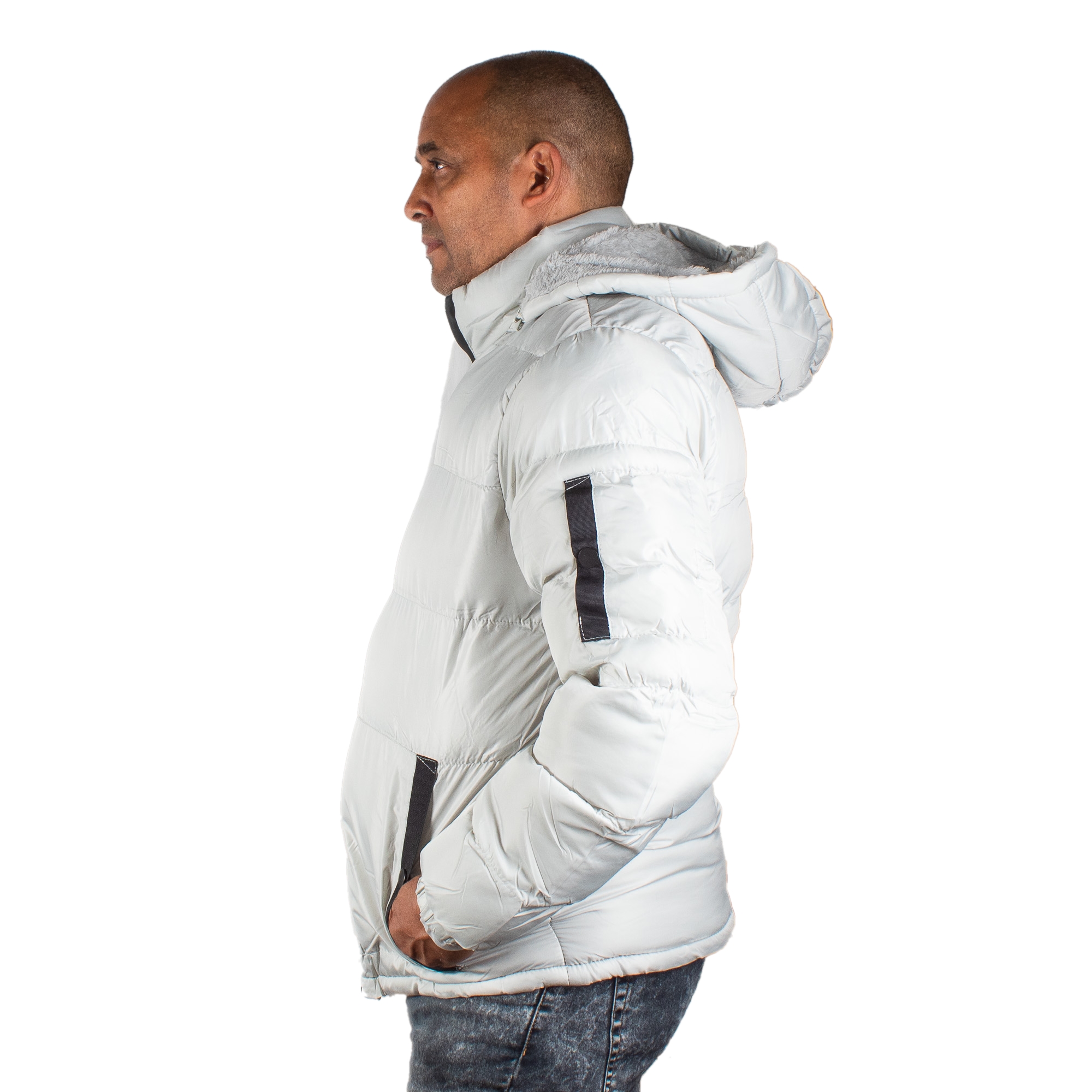 Chamarra Hombre Invierno Abrigada. Con Capucha Desmontable
