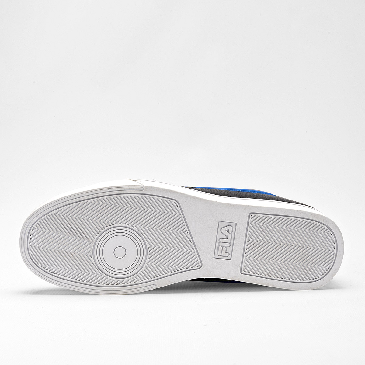 TENIS CASUAL Everge FILA PARA HOMBRE COLOR NEGRO GRIS REY 1FM012260