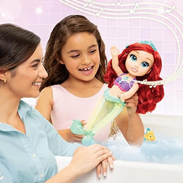 Princesas Disney Ariel y Flounder - Muñeca cantante Ariel canta parte ...
