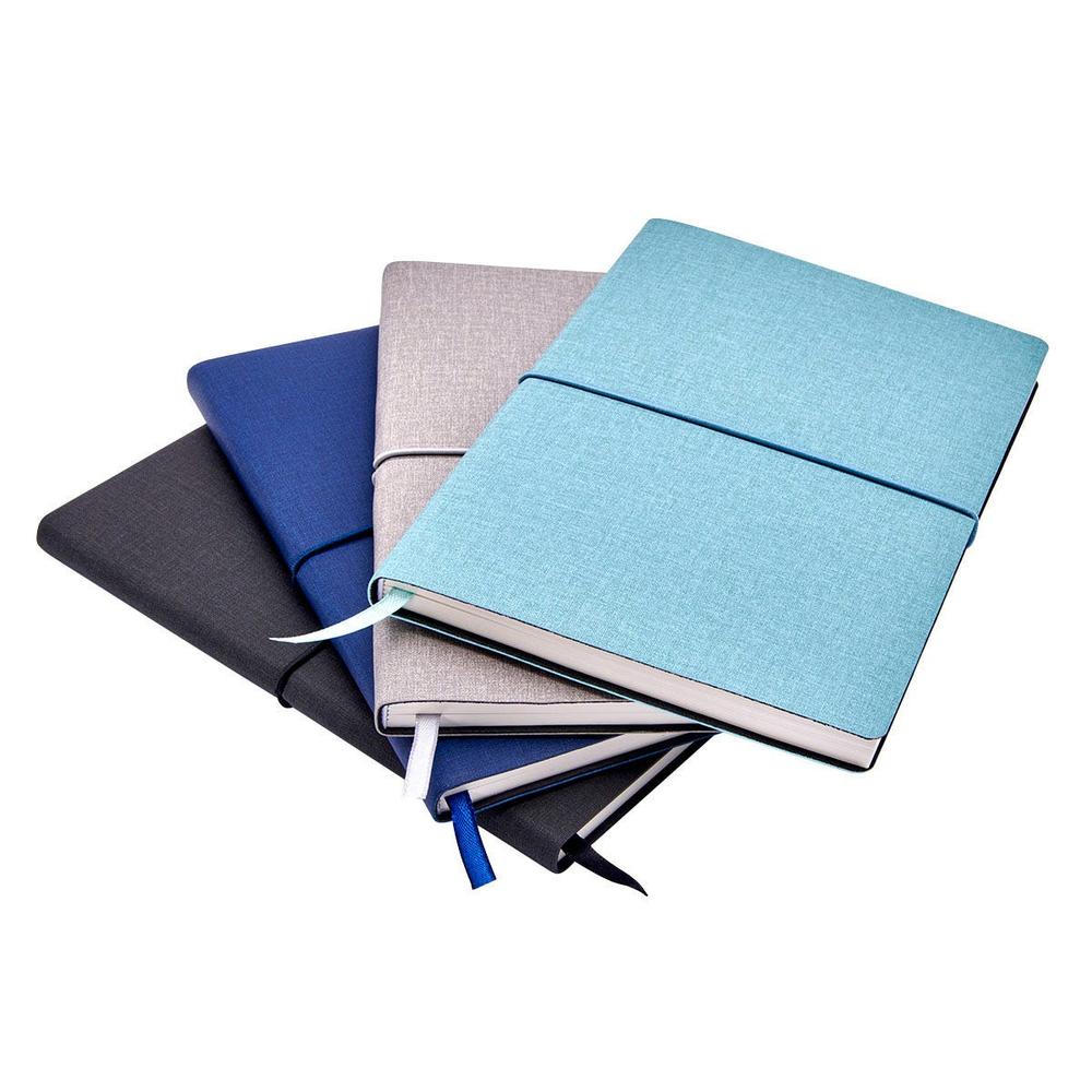 Libreta Markus 100 hojas de raya. Pasta flexible con elástico para cerrar
